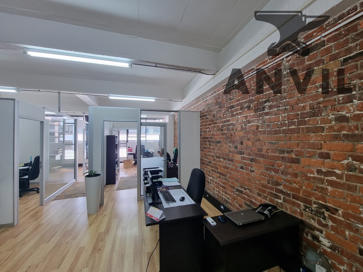 A Grade Modern Commercial Property To Let in the Cape Town City Centre
