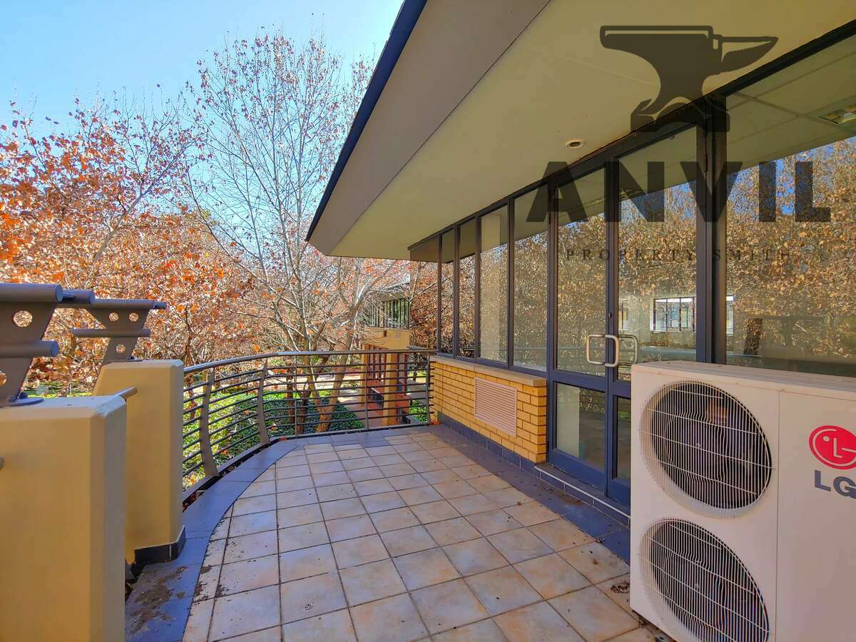 Entire First Floor To Let in Constantia Office Park