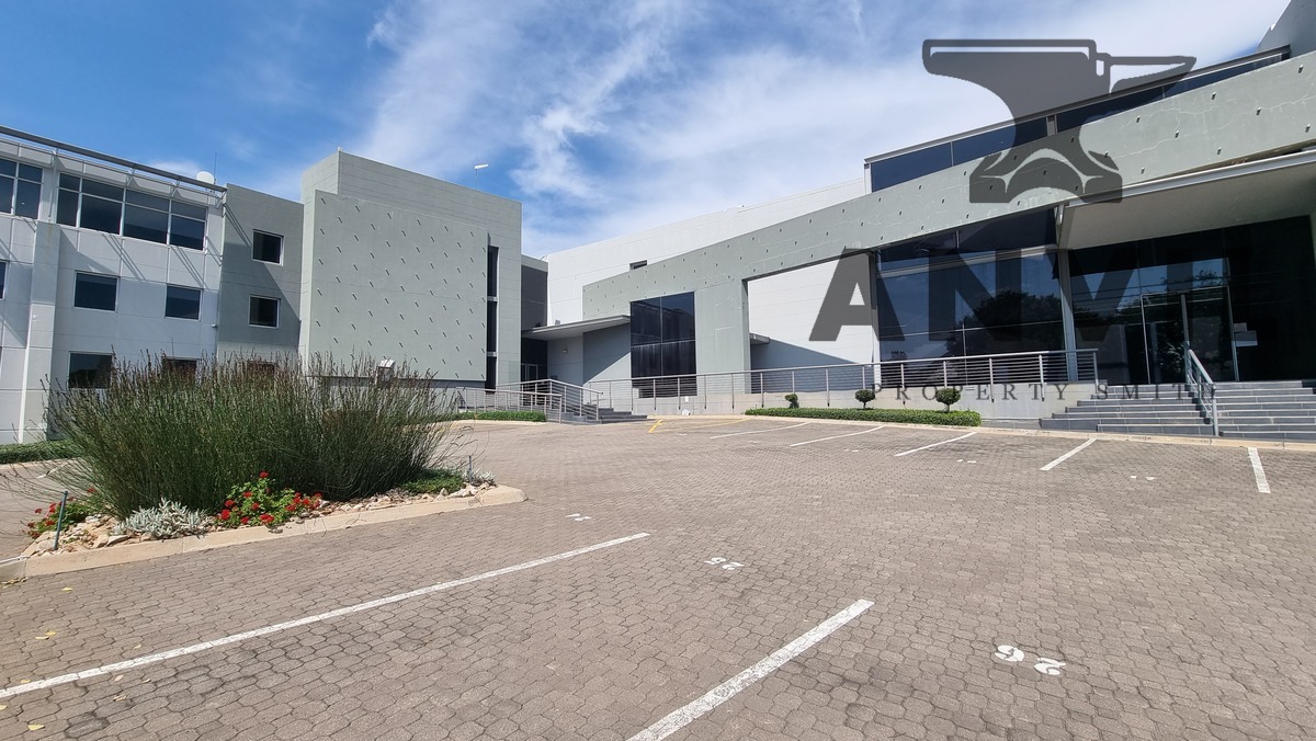 Georgian Crescent, Bryanston Bryanston - Anvil Property Smith