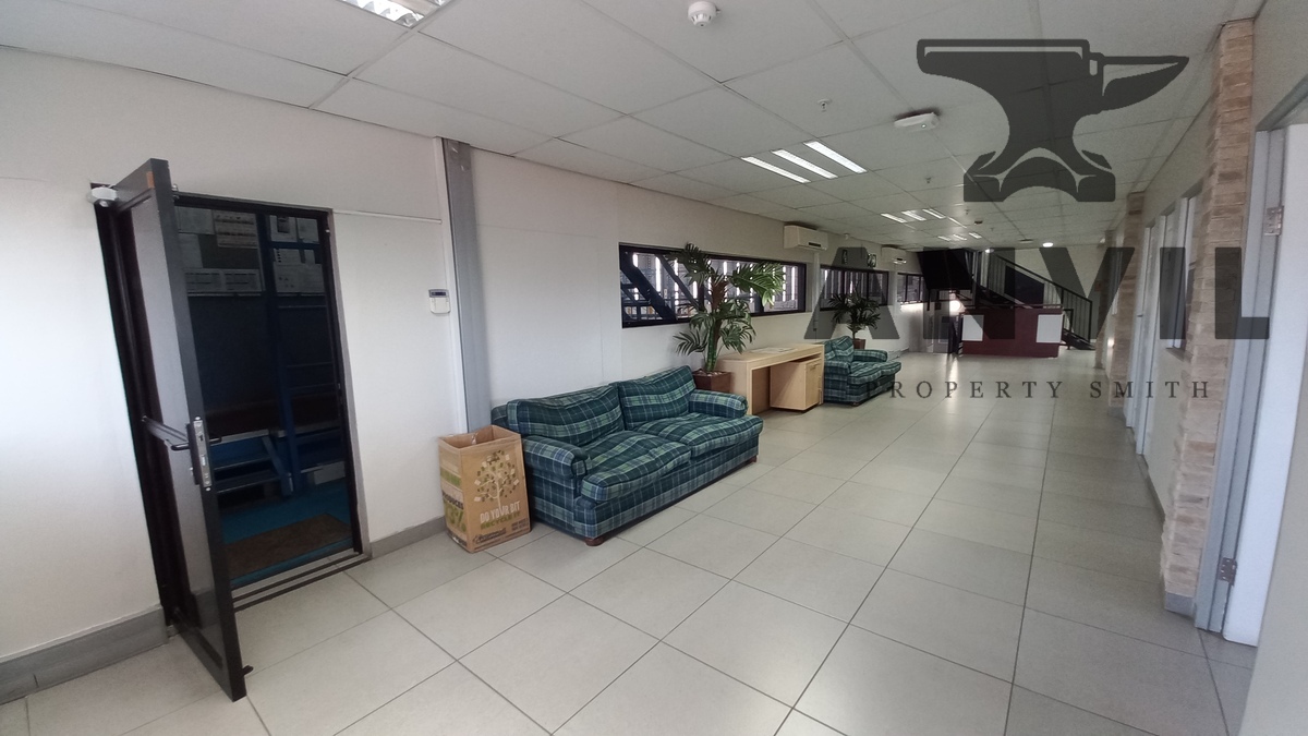 Immaculate Warehouse To Let in Prospecton