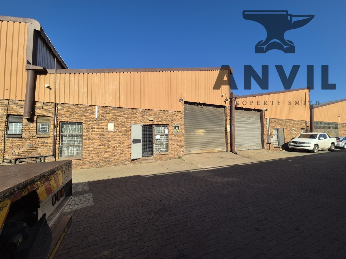 Warehouse Space To Let — 330sqm warehouse available in alrode