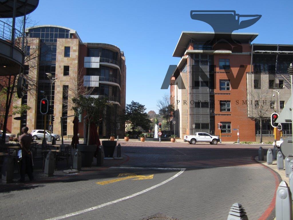 Office to let 17 Melrose Boulevard - Melrose Arch Melrose Arch - Anvil ...