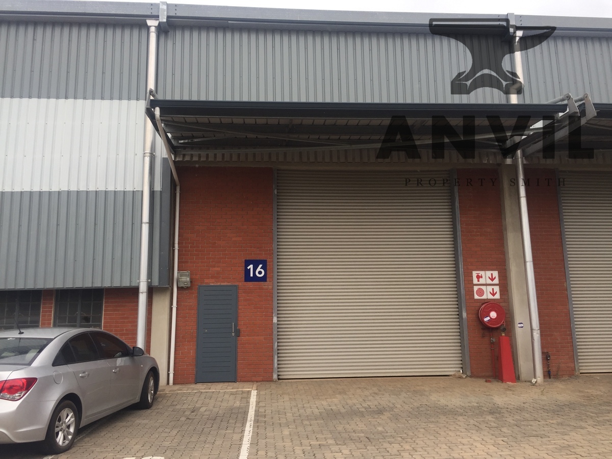 Unit 16 Paramount Park