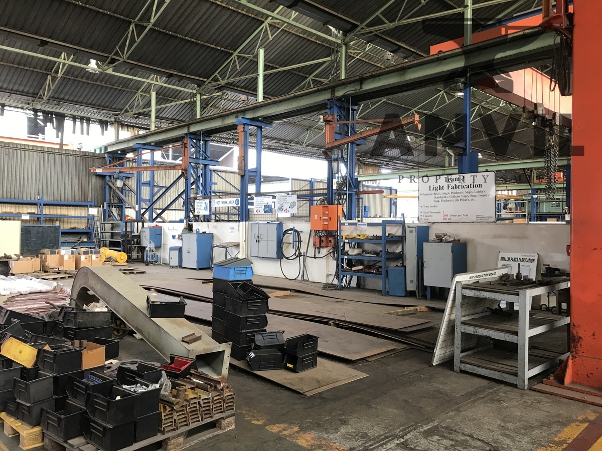 5000sqm Factory TO LET in Anderbolt