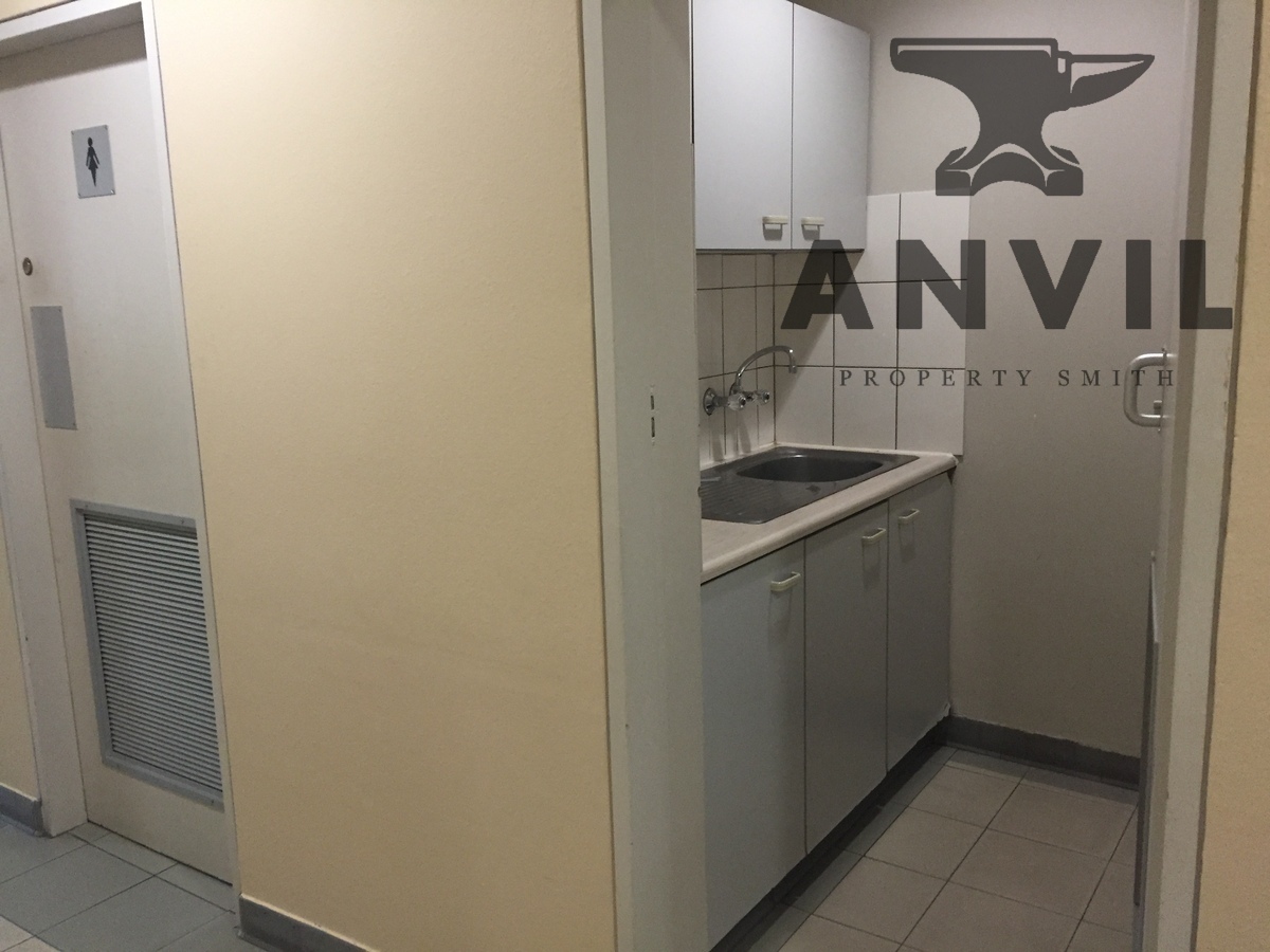 Office Space To Let — Suite 801, Salmon Grove Chambers, 407