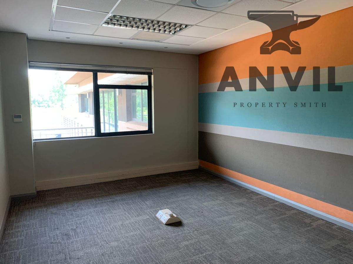 Premium grade office space available to let in Jet Park, Bokburg